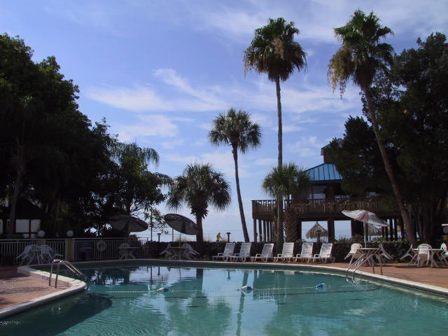 Locations Hub - Holiday Inn Sunspree Marina Cove