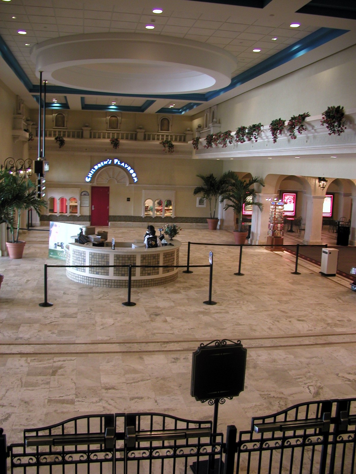 Locations Hub - Muvico Palace 20