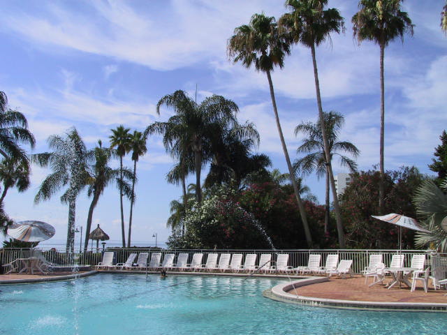 Locations Hub - Holiday Inn Sunspree Marina Cove