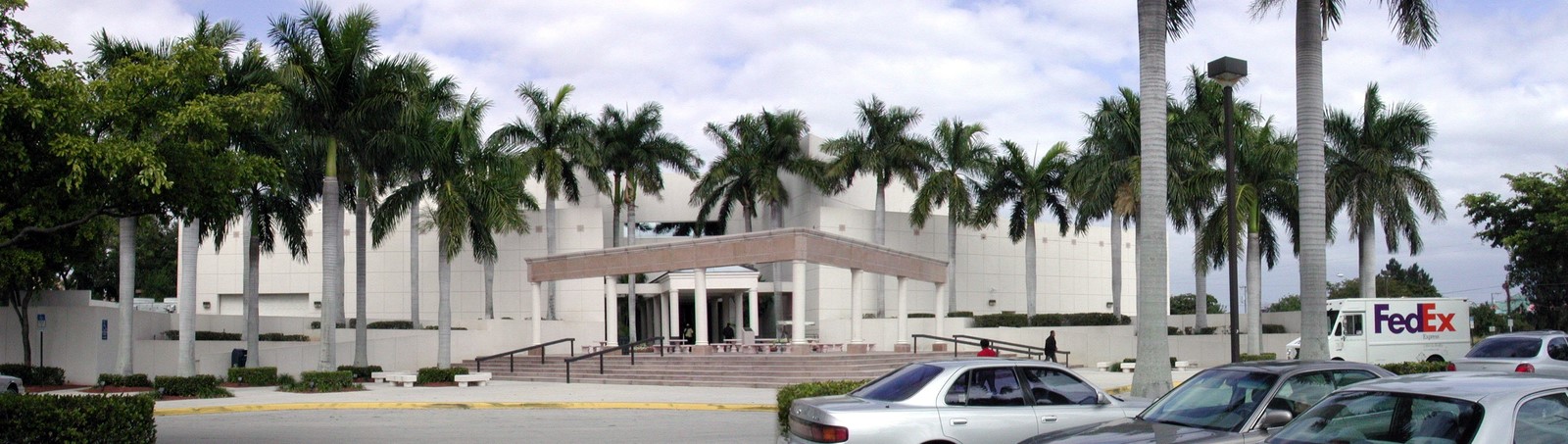 Locations Hub - South County Courthouse