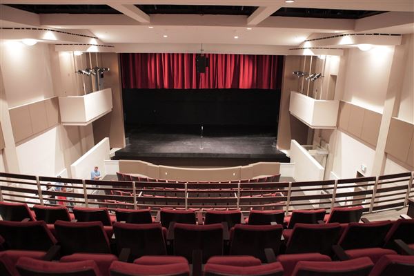 Locations Hub - Seminole Theater